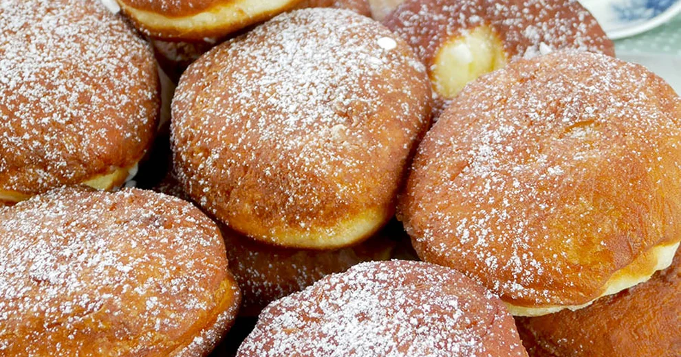 Pączki z budyniem - domowe, ekstra puszyste i mięciutkie ... Pączki z budyniem - domowe, ekstra puszyste i mięciutkie ...